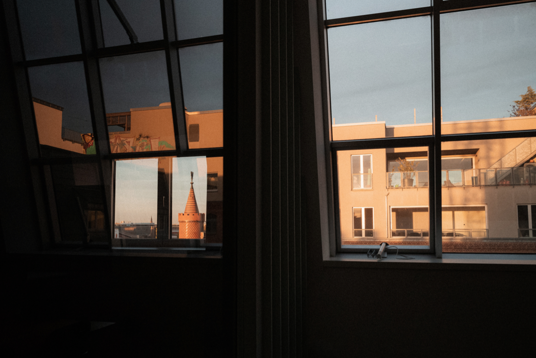 diffferent | Kontakt